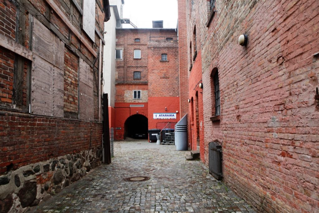 Musik- und Kunstschule Ataraxia | Jugendkunstschulverband Mecklenburg ...